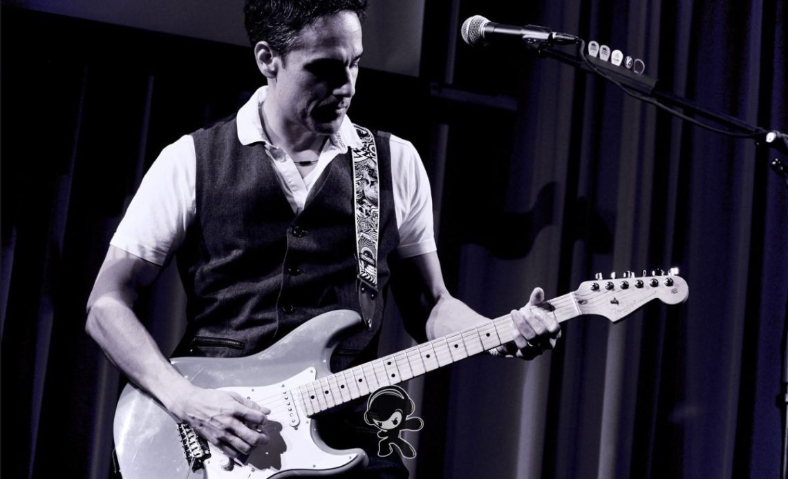 Roca Delgado - Feel I'm Falling Down (Indie Rock)