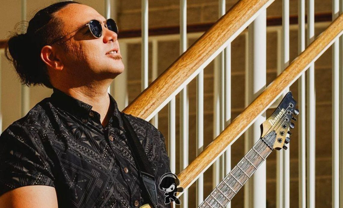 Dominic Carlos – Here We Go (Alternative Rock)